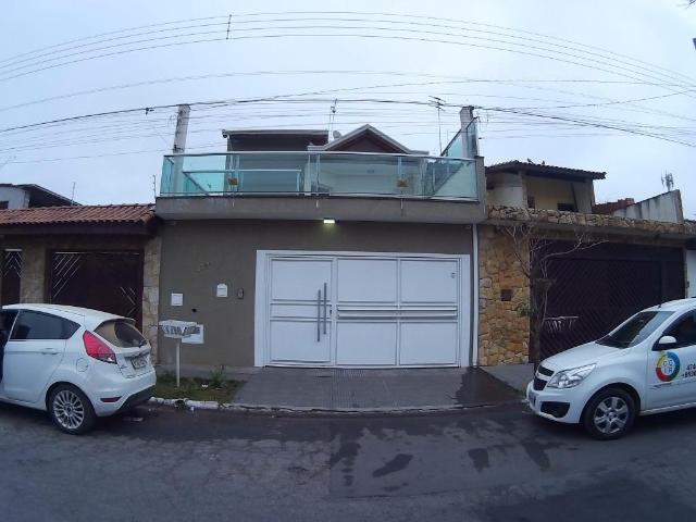 Sobrado em Jardim dos Ipês, Suzano/SP de 240m² 3 quartos à venda por R$ 1.299.000,00