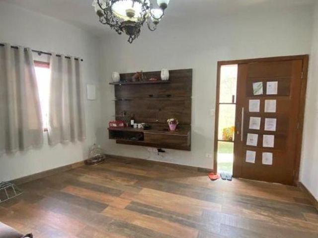 Sobrado em Jardim dos Ipês, Suzano/SP de 244m² 3 quartos à venda por R$ 850.000,00