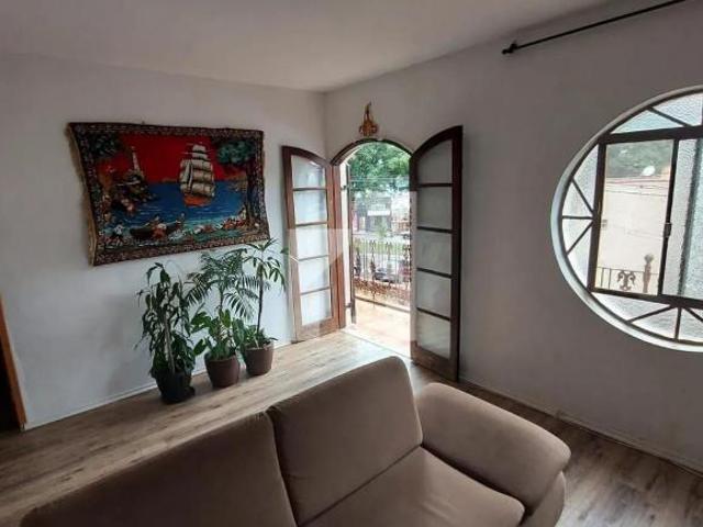 Sobrado em Jardim Estádio, Jundiaí/SP de 239m² 3 quartos à venda por R$ 799.000,00