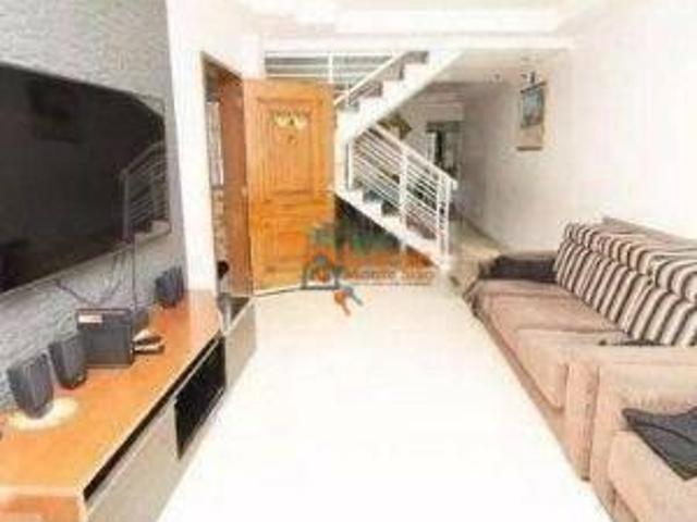 Sobrado em Jardim Flor da Montanha, Guarulhos/SP de 0m² 3 quartos à venda por R$ 775.000,00