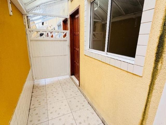 Sobrado em Jardim Glória, Praia Grande/SP de 65m² 2 quartos à venda por R$ 337.000,00