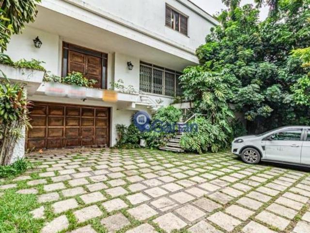 Sobrado em Jardim Guedala, São Paulo/SP de 600m² 5 quartos à venda por R$ 3.600.000,00 ou para locaç