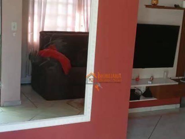 Sobrado em Jardim Iporanga, Guarulhos/SP de 100m² 4 quartos à venda por R$ 700.000,00