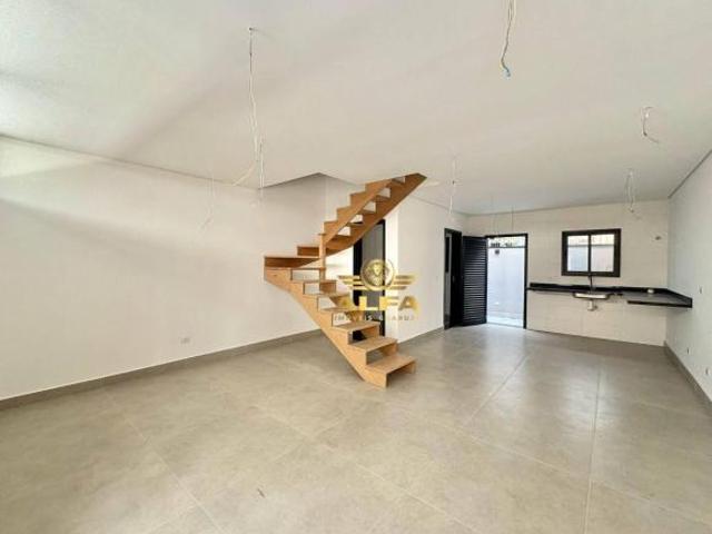 Sobrado em Jardim Las Palmas, Guarujá/SP de 100m² 3 quartos à venda por R$ 750.000,00