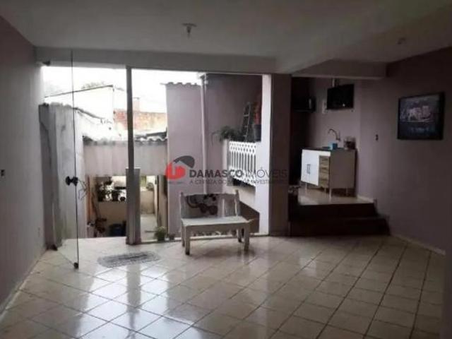 Sobrado em Jardim Lavinia