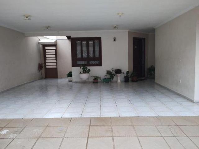 Sobrado em Jardim Marco Leite, Jundiaí/SP de 321m² 3 quartos à venda por R$ 1.100.000,00