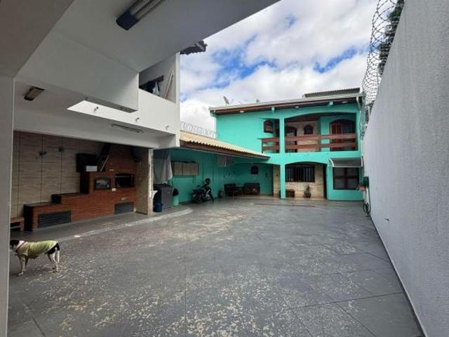 Sobrado em Jardim Maria Antônia Prado, Sorocaba/SP de 260m² à venda por R$ 1.850.000,00 ou para loca