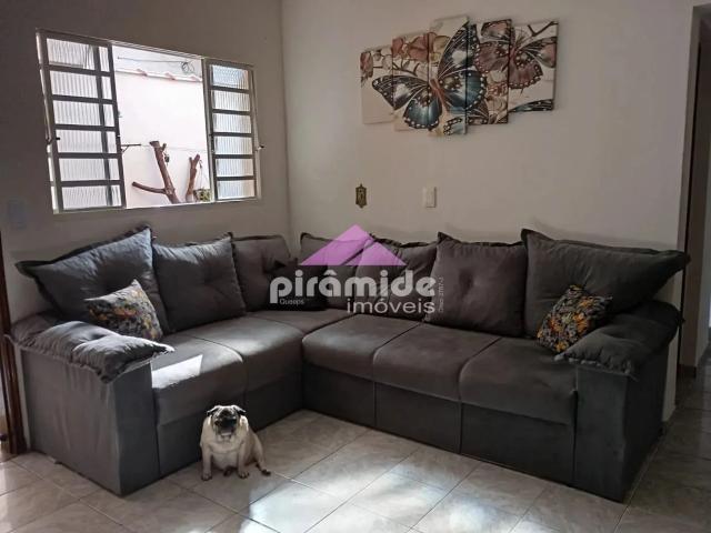 Sobrado em Jardim Pararangaba, São José dos Campos/SP de 201m² 3 quartos à venda por R$ 523.000,00