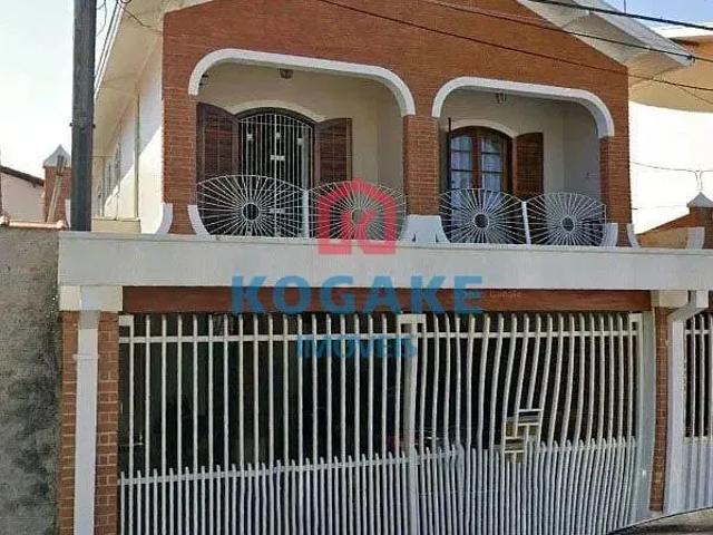 Sobrado em Jardim Portugal, São José dos Campos/SP de 206m² 4 quartos à venda por R$ 640.000,00 ou para locação R$ 4.000,00/mes