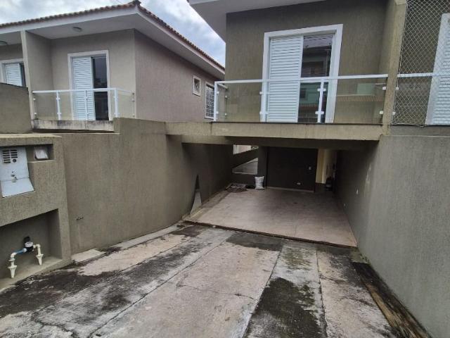 Sobrado em Jardim Rio das Pedras, Cotia/SP de 125m² 3 quartos para locação R$ 3.105,00/mes
