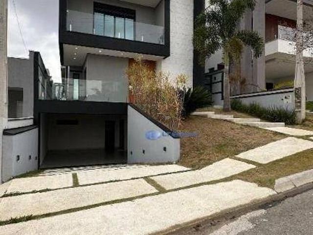 Sobrado em Jardim São Gabriel, Jacareí/SP de 270m² 3 quartos à venda por R$ 1.650.000,00