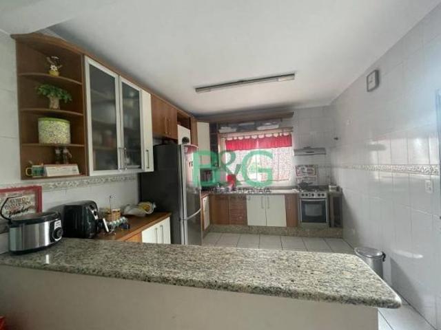 Sobrado em Jardim São Francisco, Guarulhos/SP de 200m² 3 quartos à venda por R$ 992.750,00