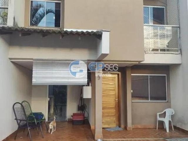 Sobrado em Jardim São Paulo, Londrina/PR de 100m² 3 quartos à venda por R$ 360.000,00