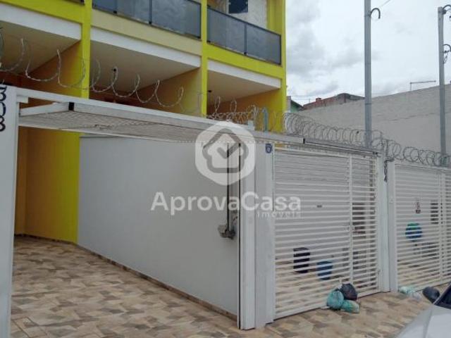 Sobrado em Jardim Santa Terezinha Zona Leste, São Paulo/SP de 35m² 3 quartos à venda por R$ 600.00