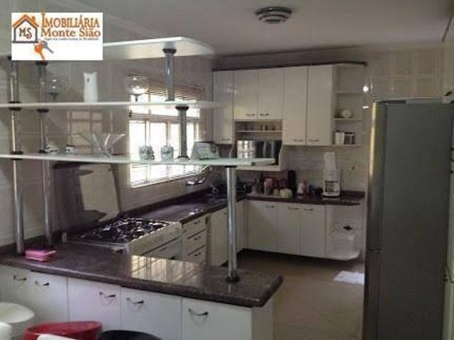 Sobrado em Jardim Santa Clara, Guarulhos/SP de 180m² 3 quartos à venda por R$ 780.000,00