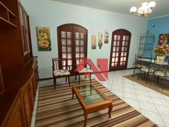 Sobrado em Jardim Santa Cruz, Mogi Mirim/SP de 220m² 3 quartos à venda por R$ 680.000,00