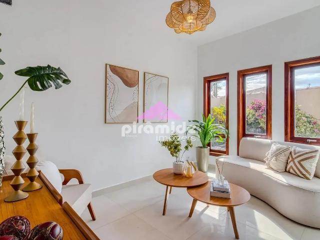 Sobrado em Jardim Santa Maria, Jacareí/SP de 358m² 7 quartos à venda por R$ 1.129.900,00
