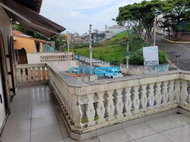 Sobrado em Jardim Santa Mena, Guarulhos/SP de 200m² 3 quartos à venda por R$ 790.000,00