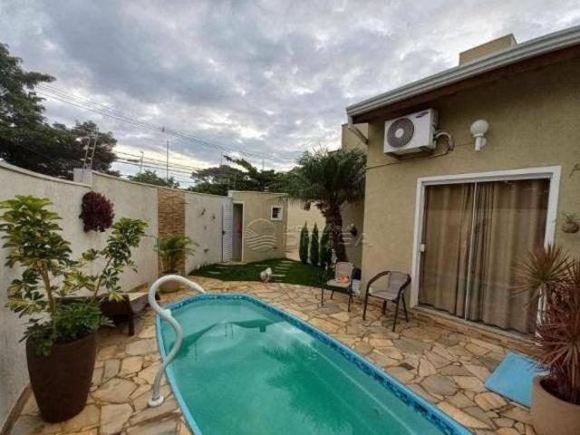 Sobrado em Jardim Sarapiranga, Jundiaí/SP de 160m² 3 quartos à venda por R$ 1.100.000,00