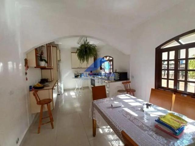 Sobrado em Jardim Satélite, São José dos Campos/SP de 312m² 9 quartos à venda por R$ 1.500.000,00