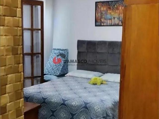 Sobrado em Jardim Stella