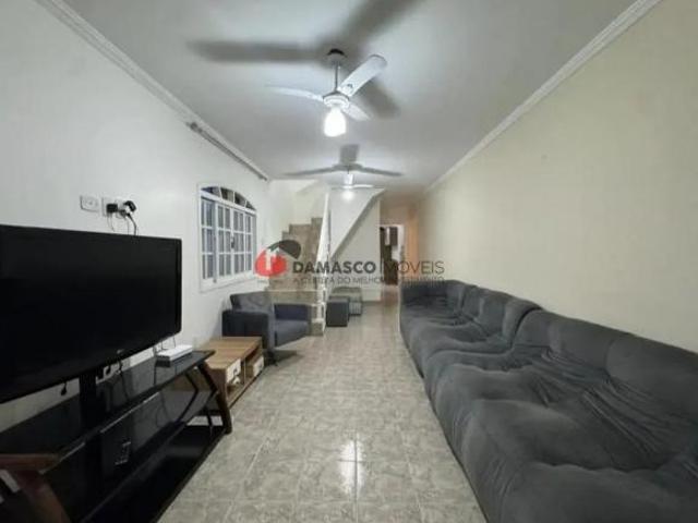 Sobrado em Jardim Suarão Interior