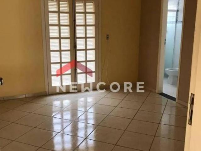 Sobrado em Rua Joaquim Rafael de Araújo Vila Naly Caçapava/SP