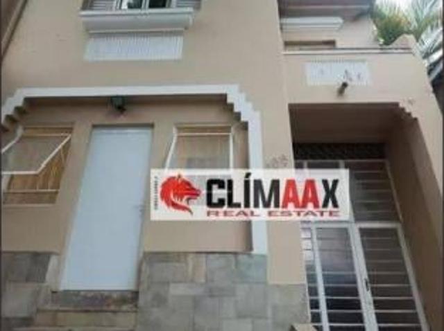Sobrado em Lapa com 233m², 3 dorm 4 vagas e quintal Zona Oeste SP