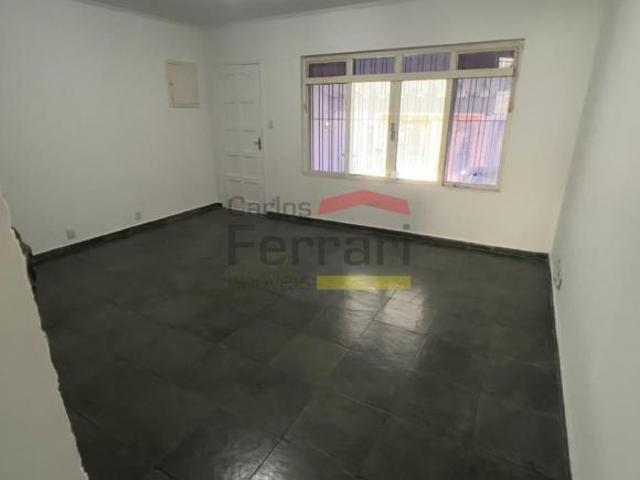 SOBRADO EM LAUZANE PAULISTA COM 4 DORMITÓRIOS, SENDO 1 SUÍTE, 2 VAGAS DE GARAGEM, COM EDÍCULA