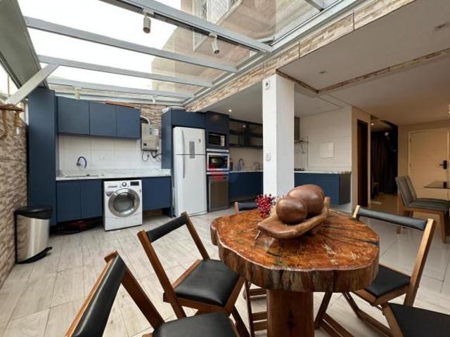 Sobrado em Lindóia, Curitiba/PR de 72m² 2 quartos à venda por R$ 610.000,00