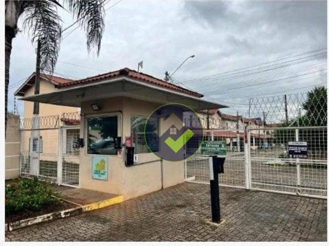 Sobrado em Lopes de Oliveira, Sorocaba/SP de 65m² 2 quartos à venda por R$ 329.000,00