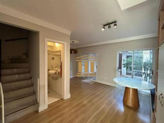 Sobrado em Loteamento Villa Branca, Jacareí/SP de 112m² 3 quartos à venda por R$ 795.000,00