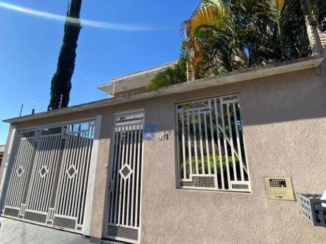 Sobrado em Loteamento Villa Branca, Jacareí/SP de 195m² 3 quartos para locação R$ 6.000,00/mes