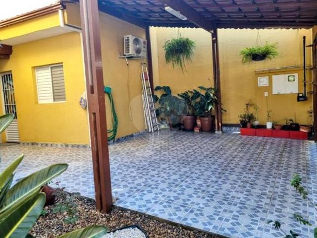 Sobrado em Parque da Colônia, Jundiaí/SP de 154m² 3 quartos à venda por R$ 980.000,00