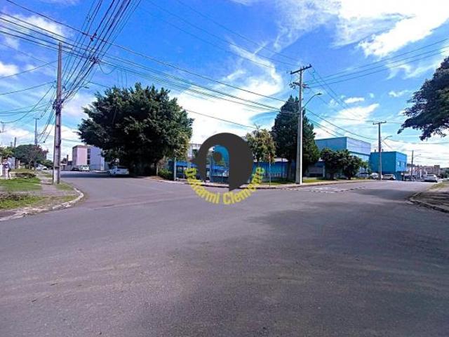 Sobrado em Parque da Fonte, São José dos Pinhais/PR de 95m² 3 quartos à venda por R$ 630.000,00