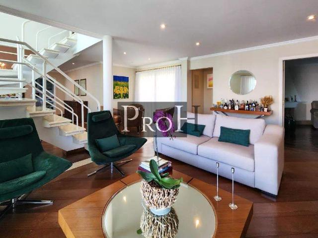 Sobrado em Parque dos Pássaros, São Bernardo do Campo/SP de 447m² 4 quartos à venda por R$ 3.679.900,00