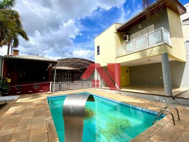 Sobrado em Parque Guainco, Mogi Guaçu/SP de 190m² 3 quartos à venda por R$ 850.000,00 ou para locaçã