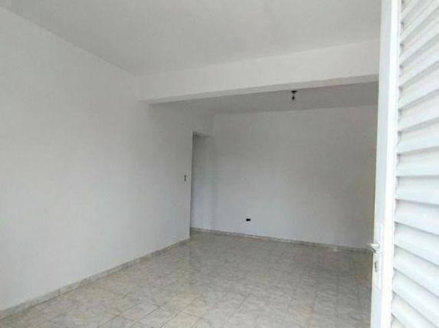Sobrado em Parque Isaac Pires, Cotia/SP de 316m² 4 quartos à venda por R$ 350.000,00
