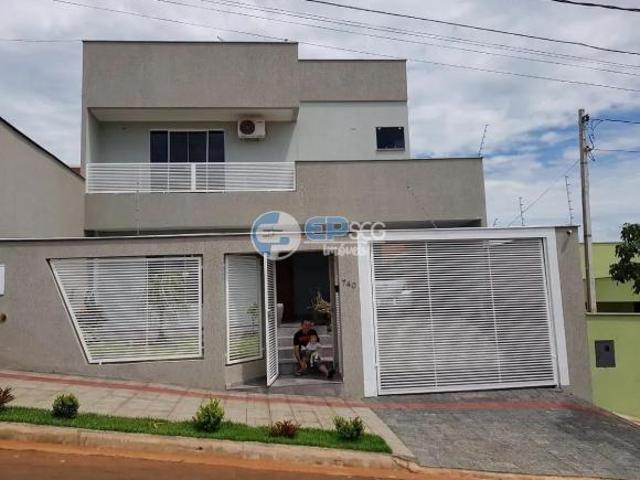 Sobrado em Parque Leblon, Londrina/PR de 250m² 4 quartos à venda por R$ 700.000,00