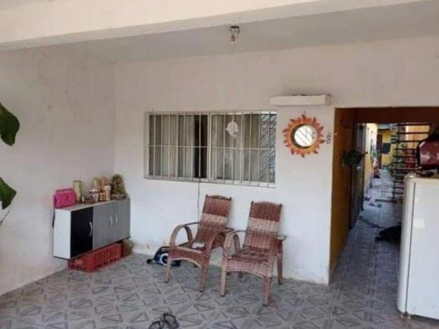 Sobrado em Parque Maria Helena, Suzano/SP de 147m² 4 quartos à venda por R$ 385.000,00