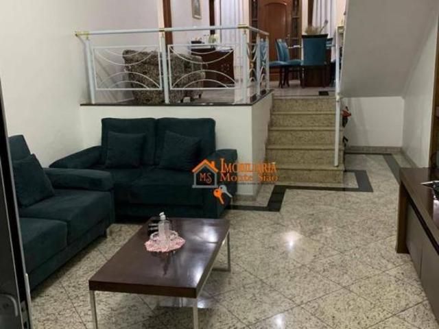 Sobrado em Parque Renato Maia, Guarulhos/SP de 0m² 4 quartos à venda por R$ 2.200.000,00