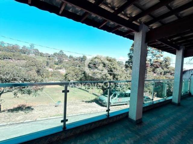 Sobrado em Parque Residencial Casa Branca, Suzano/SP de 292m² 3 quartos à venda por R$ 600.000,00