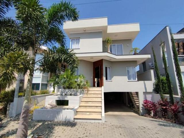 Sobrado em Parque Residencial Maria Elmira, Caçapava/SP de 250m² 3 quartos à venda por R$ 1.950.000