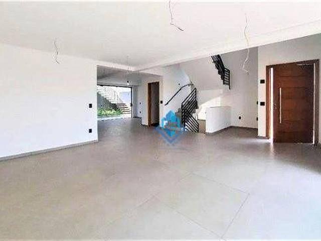 Sobrado em Parque São Diogo, São Bernardo do Campo/SP de 340m² 3 quartos à venda por R$ 1.949.000,00