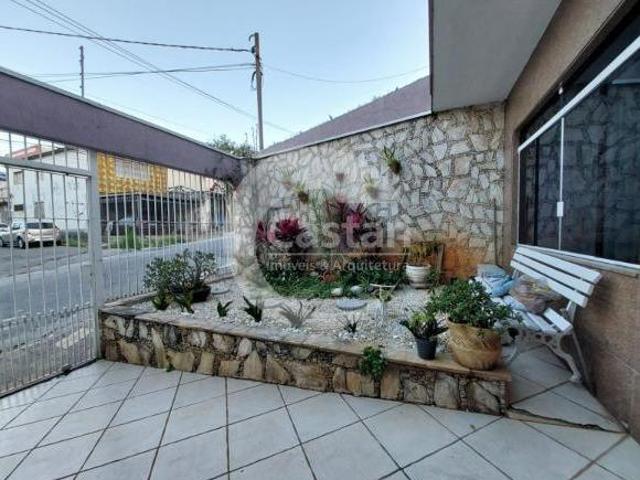 Sobrado em Parque São Lucas