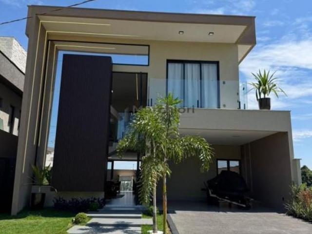 Sobrado em Parqville Quaresmeira, Trindade/GO de 275m² 3 quartos à venda por R$ 2.400.000,00