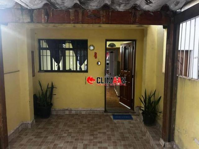Sobrado em Perdizes com 137m², 2 dorm sem garagem Zona Oeste SP