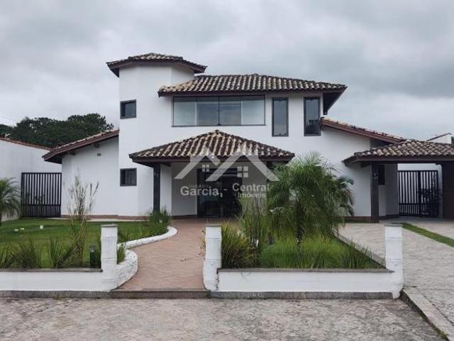Sobrado em Peruíbe no bairro São Marcos