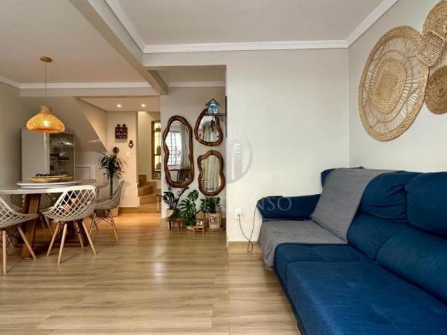 Sobrado em Piçarras Guaratuba, PR