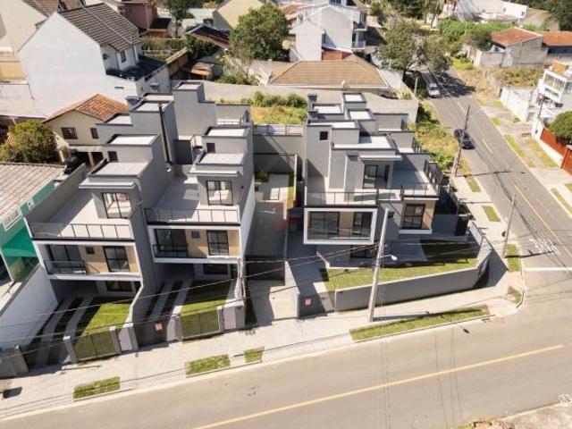 Sobrado em Pilarzinho, Curitiba/PR de 110m² 3 quartos à venda por R$ 999.000,00